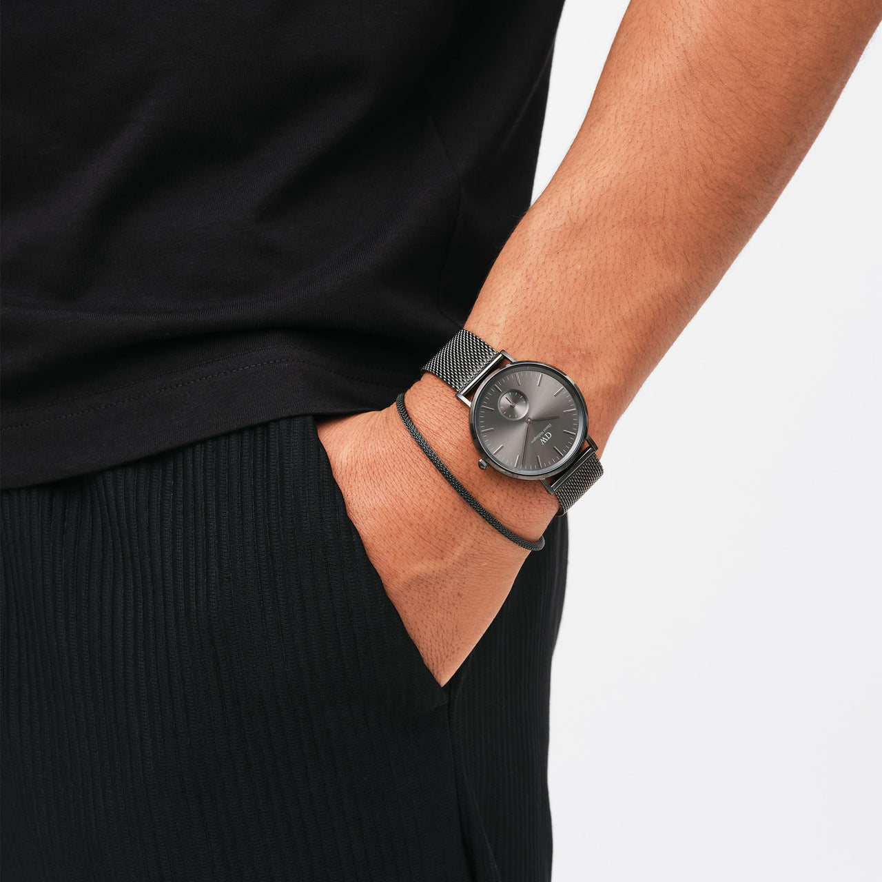 Classic Multi-Eye Mesh Graphite Graphite Erkek Kol Saati | DW